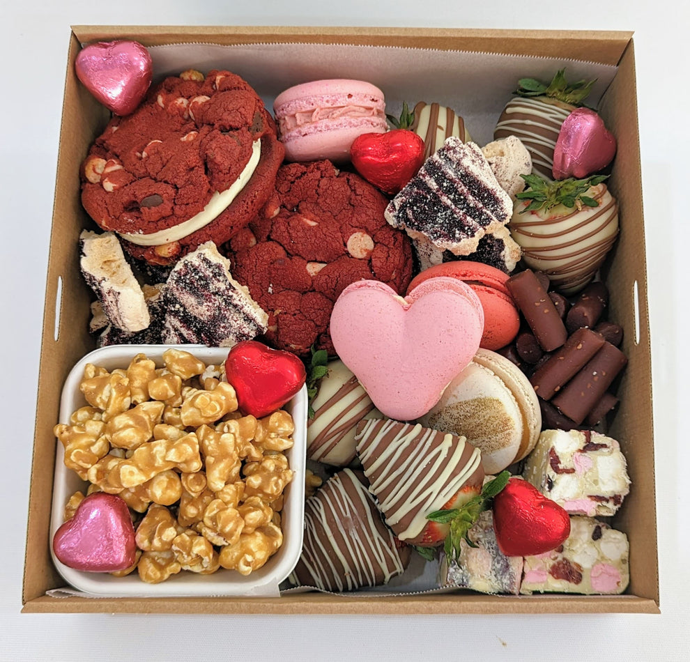 Sweet Grazing Box for Two – Fresh and Co Hampers